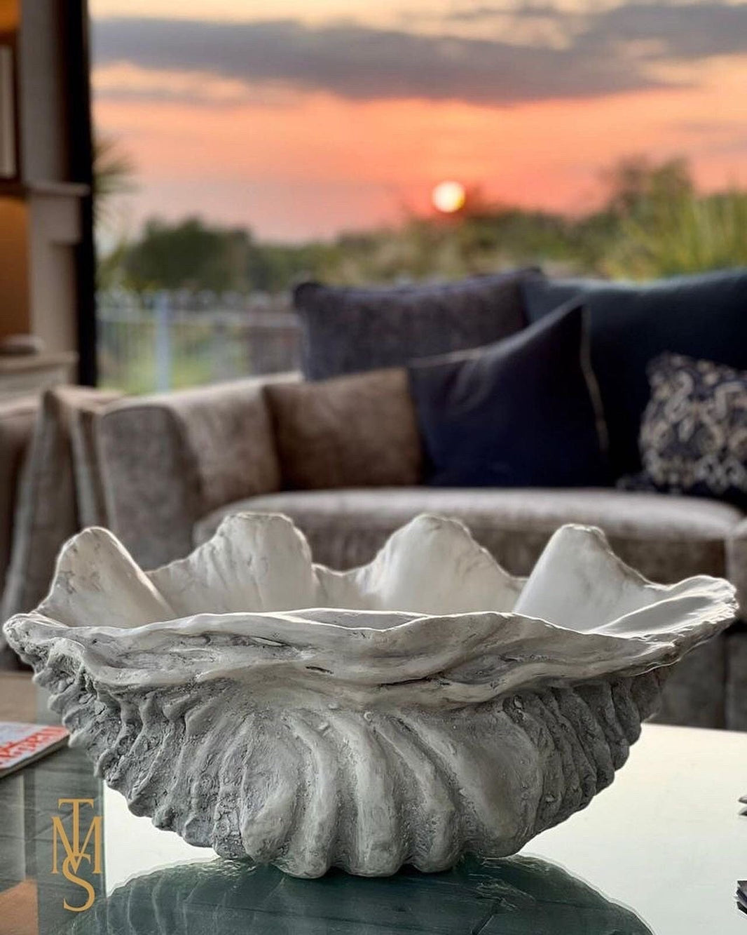 Handmade Giant Clam Shell decorative bowls and sinks for your home ...